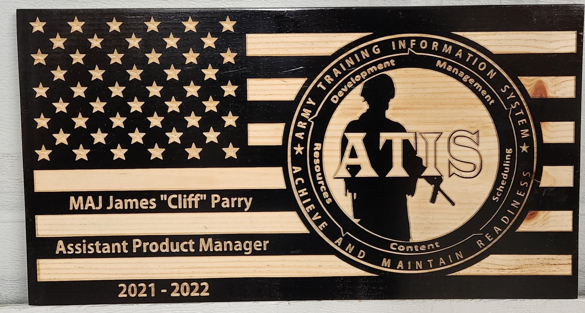 Rustic Flags of Virginia - Total Carved Flag